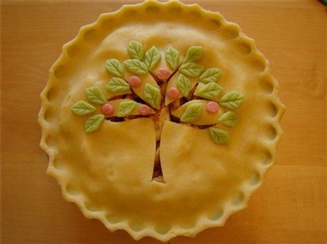 Apple Tree Pie Edible Crafts CraftGossip Com Fancy Pie Crust Pie Crust Designs Pie Dessert