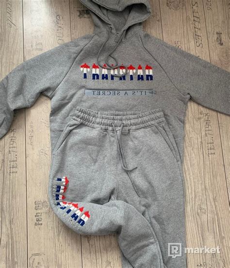 Trapstar Chenille Decoded 2 0 Refresher Market