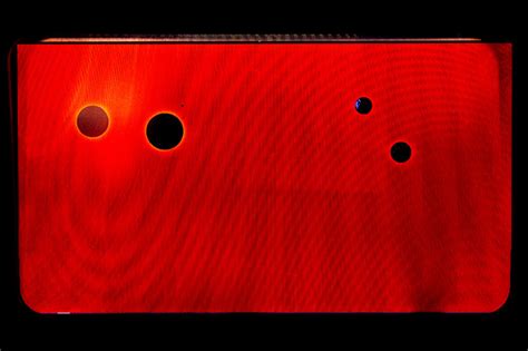 Lrin 「鏡像世界」 （totem Pole Photo Gallery） ｜tokyo Art Beat