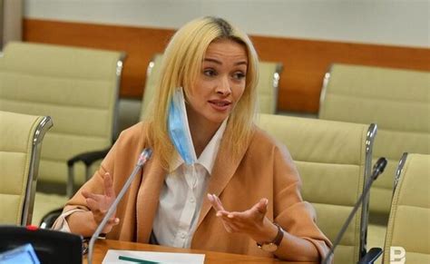Гималтдинова Алина Фаридовна биография государственного деятеля — РУВИКИ