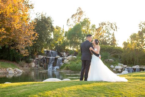 A Luxe Fairy Tale Fall Wedding At Coyote Hills Golf Course Wedding Chicks