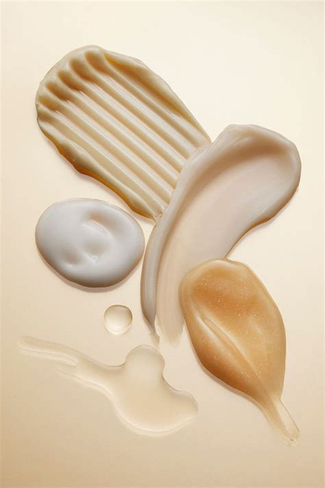 Pin By Carmen On Magazine‘s Aregc Skincare Products Photography Texture Photography Skincare