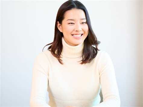 【画像】すみれさんの撮り下ろし写真：tellingテリング