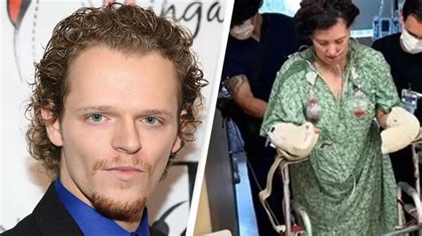 Update On How I Met Your Mother Actor Who Allegedly Stabbed Girlfriend