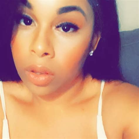 Littlemiss Hannit Ova 👸🏽🫴🏽 Sunshinensolitude • Threads Say More