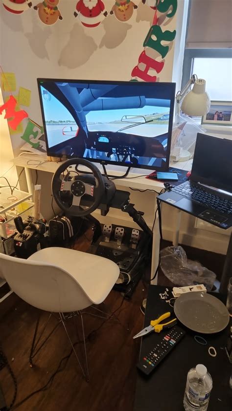 Talk About Shitty Battlestations Rshittybattlestations