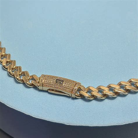 Real 18k Yellow Gold 8mm Monaco Classic Chain With Stone Sana Jewellers