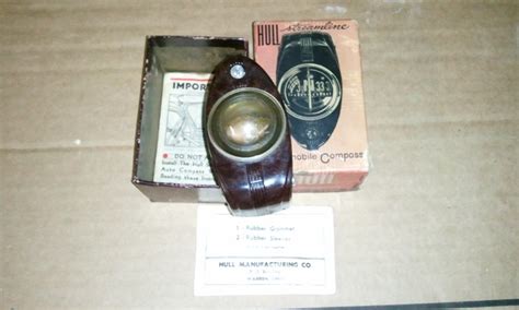 Nos 1940s Wood Grained Hull Auto Compass Car Compass Rubber Grommets