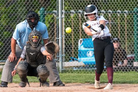 Jasinski Receives D2 Easts Top Honor News Sports Jobs Observer Today