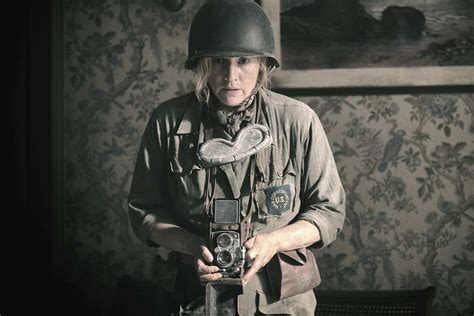 Kate Winslet Brings The Extraordinary Story Of Wwii Photographer Lee