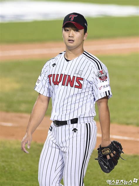 고우석이랑 스푸닝선영 닮지않았나요 Mlbpark
