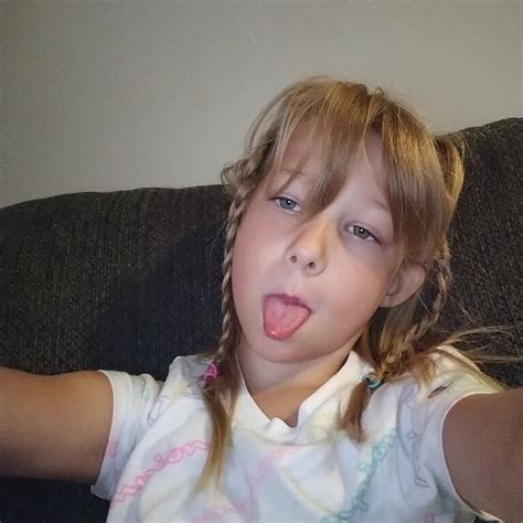 Kinslee Harris Youtube