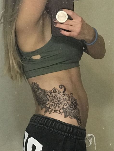 Pin By Cheyanne Carroll On Tattoo Crop Tops Fashion Womens Top