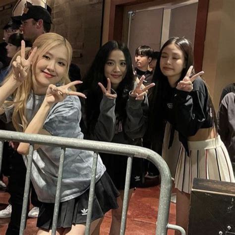 Jennie Rose And Jisoo