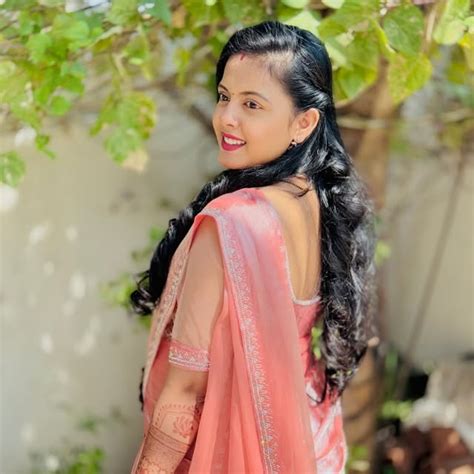 shweta salunkhe🔹health and beauty consultant👩‍⚕️ shweta s s official