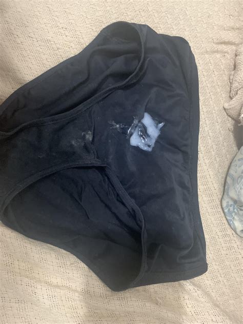 Stepmoms Panties🥰 Rpantiesandcum