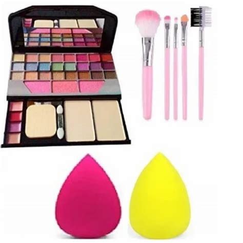 Makeup Kit Combo At Rs 205 Piece Make Up Kit In Hansi Id 2851252145691