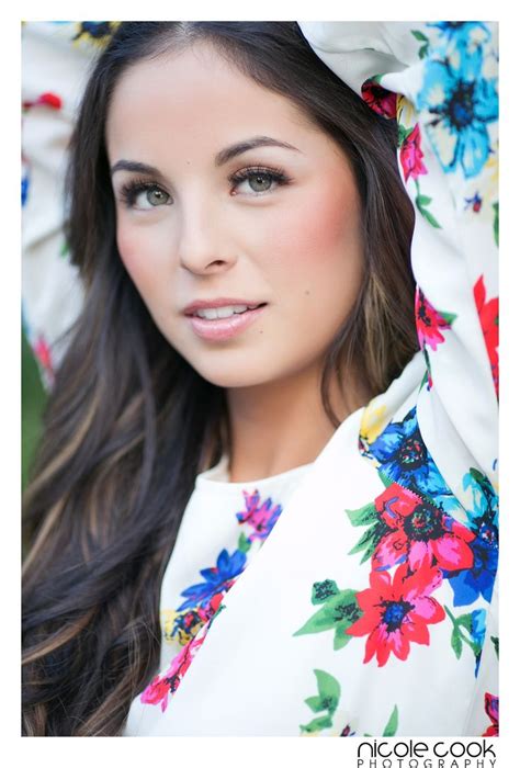 Lexi Whitney High Auburn Senior Portraits Senior Portraits High School Portraits High