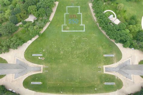 Looking Down Beneath The Gateway Arch St Louis Mo Usa June 5 2014