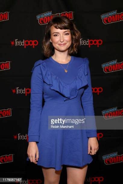 Milana Vayntrub Photos And Premium High Res Pictures Artofit