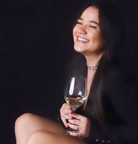 Ester Albuquerque Lins Esteralbuquerquex • Instagram Photos And Videos