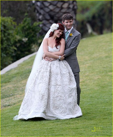 Sara Rue Weds Kevin Price Photo 2546334 Kevin Price Sara Rue