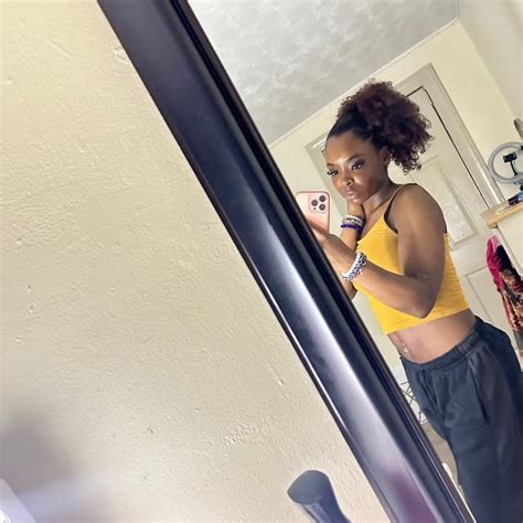 ~𝓈𝓀𝓎𝓎𝓂𝒶𝓇𝒾𝒶𝒽~🫶🏾 S Kyyy • Threads Say More