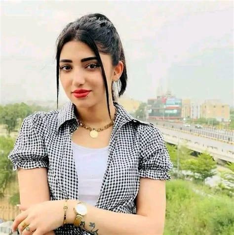 Gull Pari گُل پری