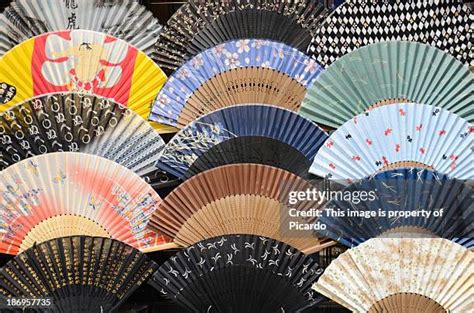 Fan Array Drawing Photos And Premium High Res Pictures Getty Images