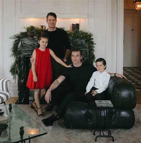 Jeremiah Brent Grabs The Queer Eye Baton From Bobby Berk Lgbt Prime