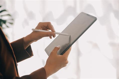 Typing Ipad Images Free Download On Freepik