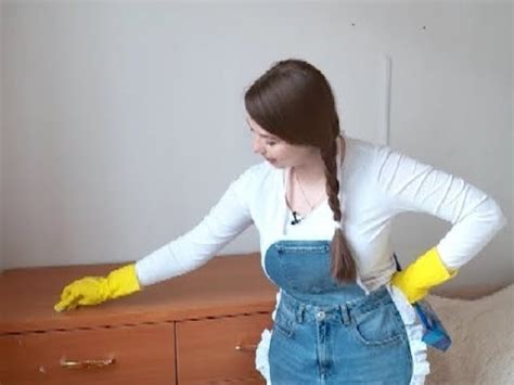 Как избавиться от пыли: тестируем девайсы для уборки - YouTube