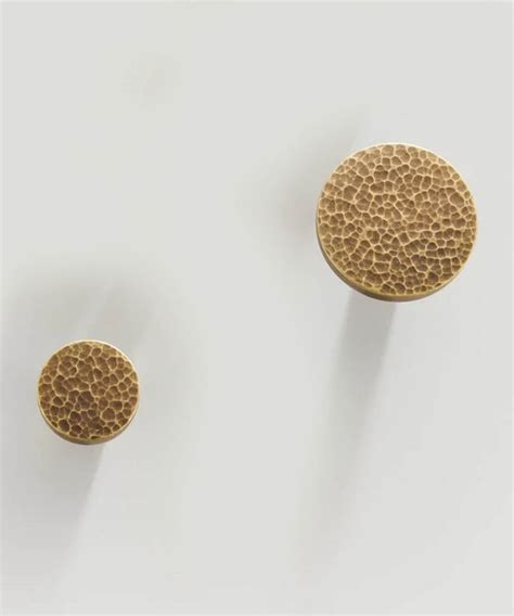 Haam Solid Brass Hammered Silver Kitchen And Cabinet Knob Luxury Handles