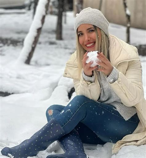 تصاویر بیوگرافی، عکس های شخصی و زندگی خصوصی ساناز کاشمری