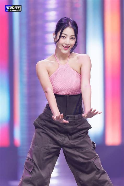 Pin By Madeseptian On Jisoo Twice Jihyo Kpop Girls Most Beautiful