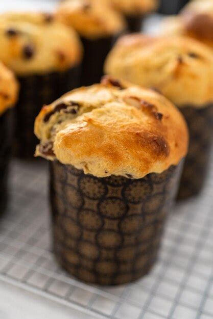 Premium Photo Mini Easter Bread Kulich