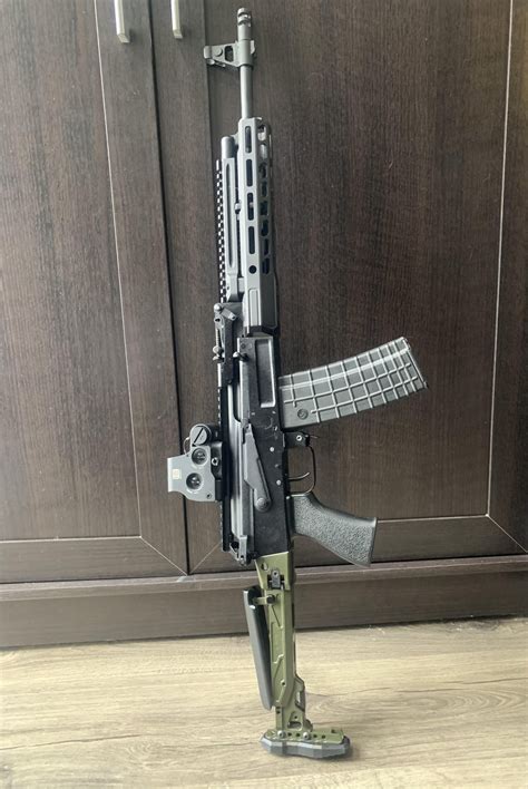 Just Installed The Ar M5f Rail On My Sam5 Heavy Ak Still Gonna Get
