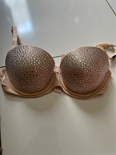 Victoria Secreet New With Tag Label Fesyen Wanita Pakaian Wanita Lainnya Di Carousell