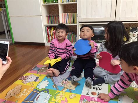 짜잔 별로 만든 왕관 대전세종유아체육 대전유아체육 Sky Gym 스포츠 아카데미