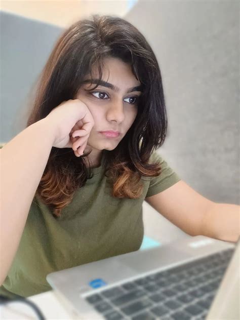 list of companies that are hiring freshers off campus aarchi gandhi