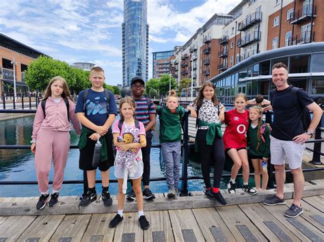 Greensted Primary School And Nursery On Twitter 🧐💚😊 Greensted Are