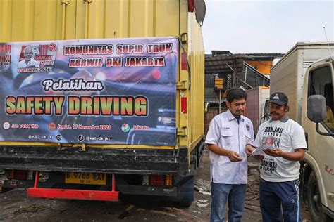 Komunitas Sopir Truk Sebut Ganjar-Mahfud Sudah Menang di Jakarta
