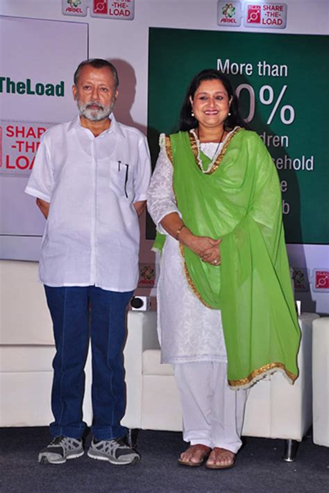 Tabu Supriya Pathak Pankaj Kapoor Talk About ‘share The Load At Ariel Womens Day Event