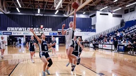 Avery Oconnor 2024 25 Womens Basketball University Of New