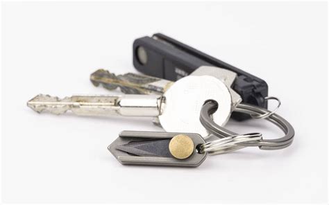 This Mini Utility Knife Is The Perfect Keychain Companion