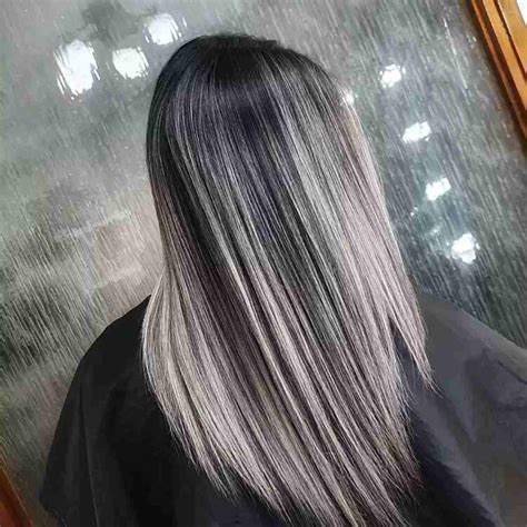 29 Stunning Grey Balayage Hair Color Ideas For Women Of All Ages