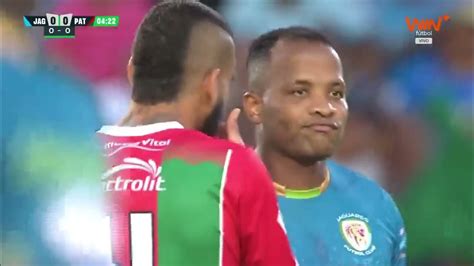 ¡andrés Rentería Se Hizo Cargo Del Penal Y Le Da La Ventaja A Jaguares