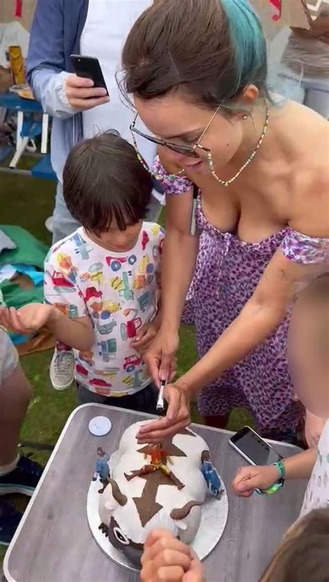 Mum Gets 1m Views After Video Of Cleavage Steals Spotlight From Sons