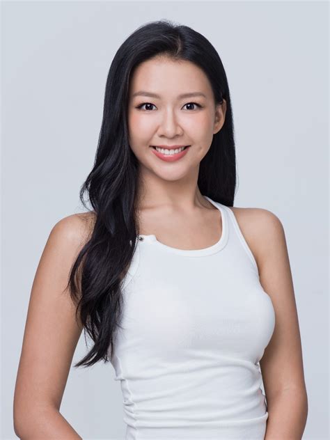 港姐2024｜15位佳麗小背心造型照曝光！「城大李嘉欣」、「翻版蔡潔」等人受矚目 深夜清酒梳打 大娛樂家 Fanpiece