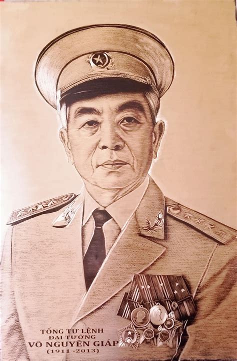 Tranh Chân Dung Đại Tướng Võ Nguyên Giáp Bằng Đồng